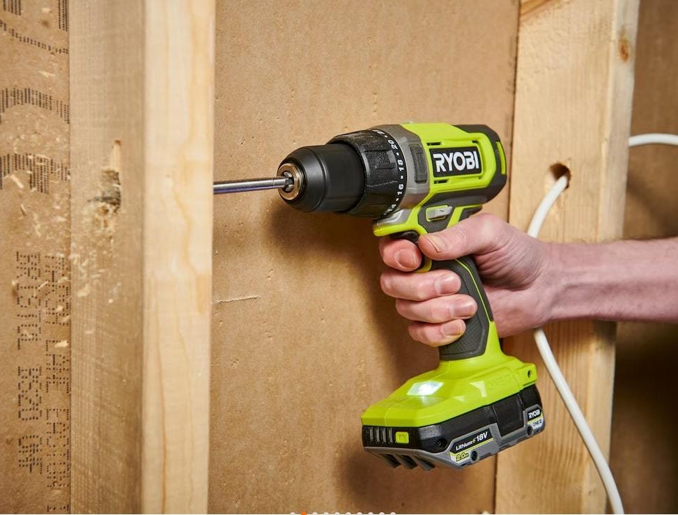 Akumuliatorinis suktuvas-gręžtuvas RYOBI ONE+ R18DD3-220S, 18 V, 2 x 2,0 Ah - ermitazas.lt